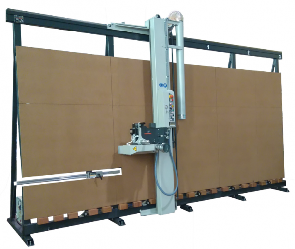 Scie à Panneaux Verticale 2100 mm de hauteur de coupe.