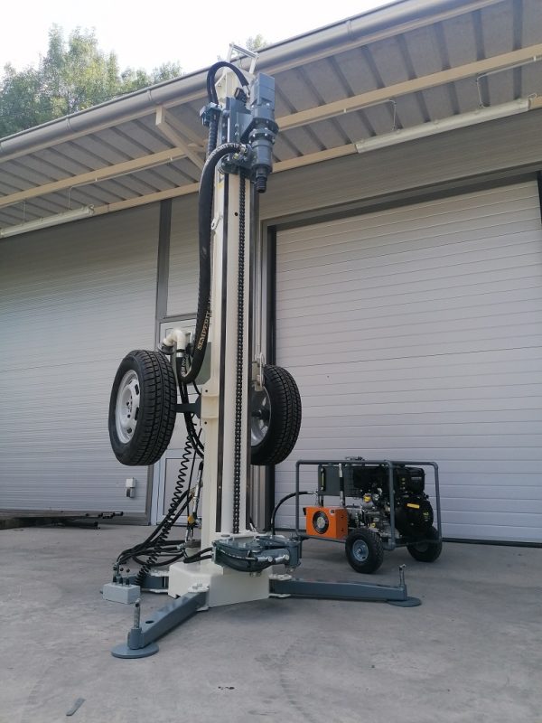 Foreuse Compact Hydro essence pour être d'autonome